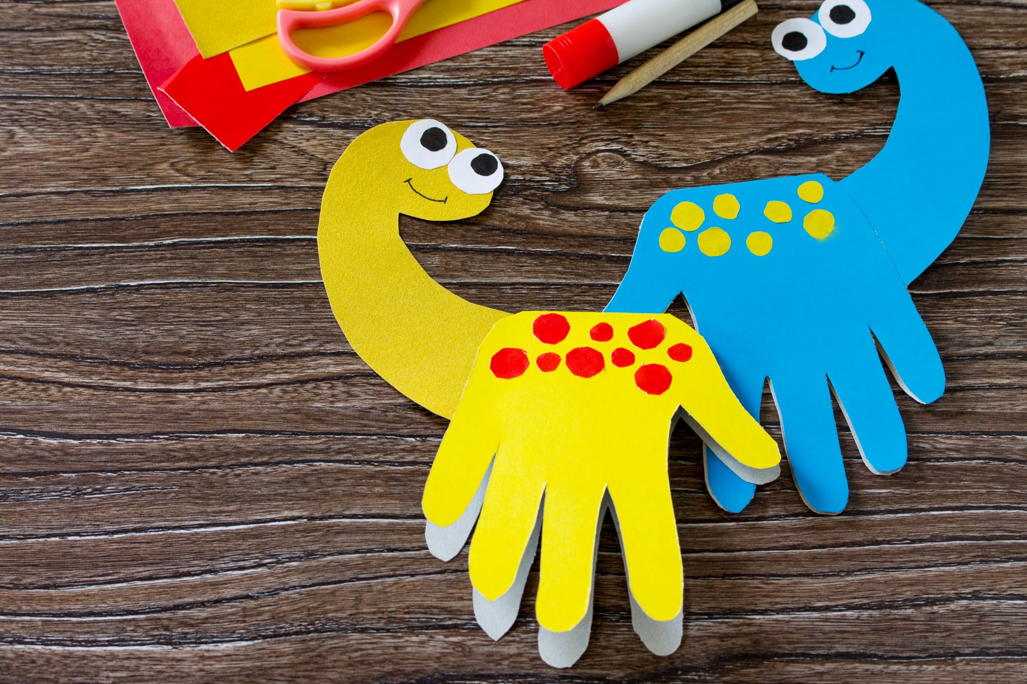 50 Fun and Easy Craft Ideas for Kids | TinyBrilliantHumans